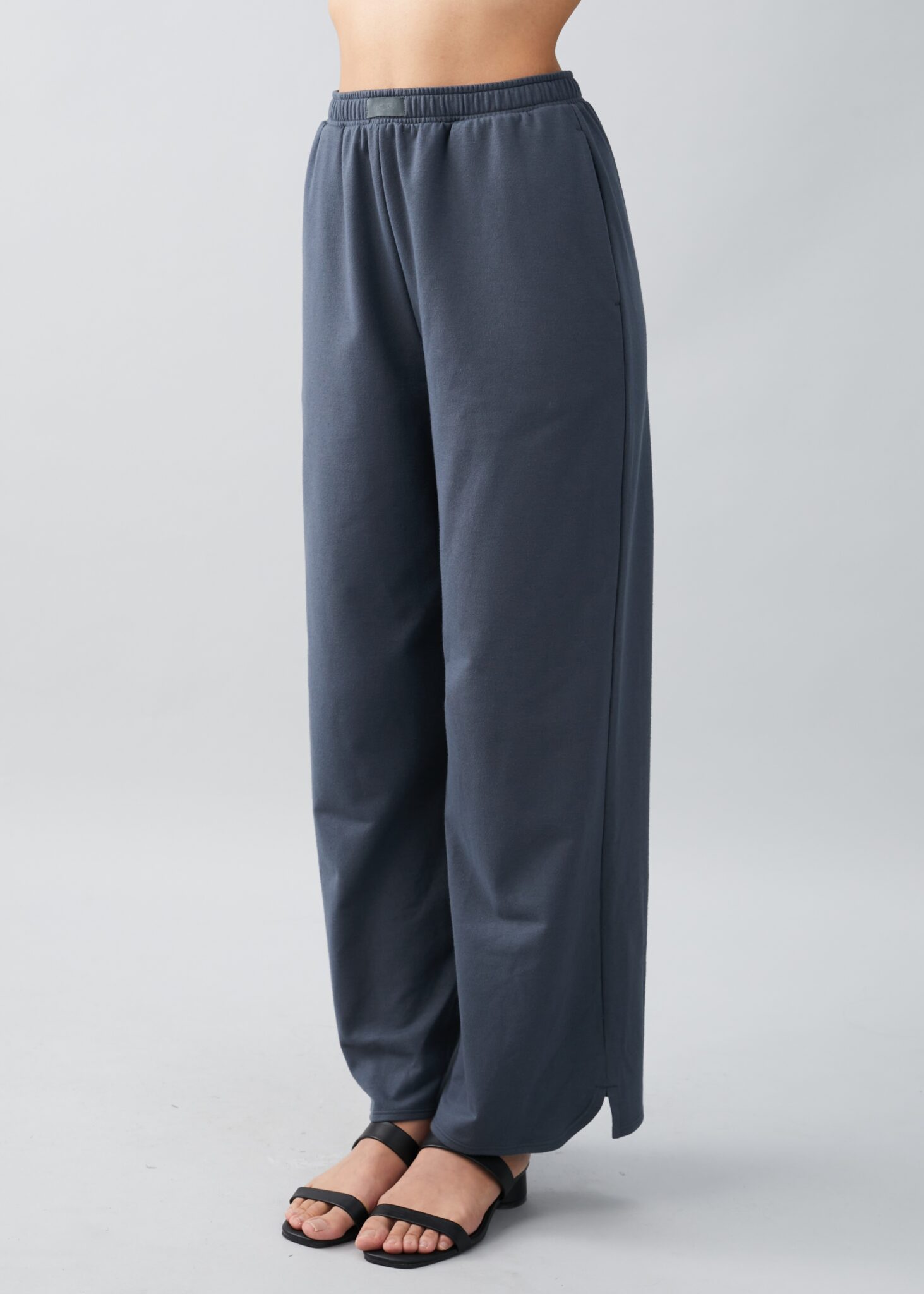 SELF-WORTH PANTS – Arumn